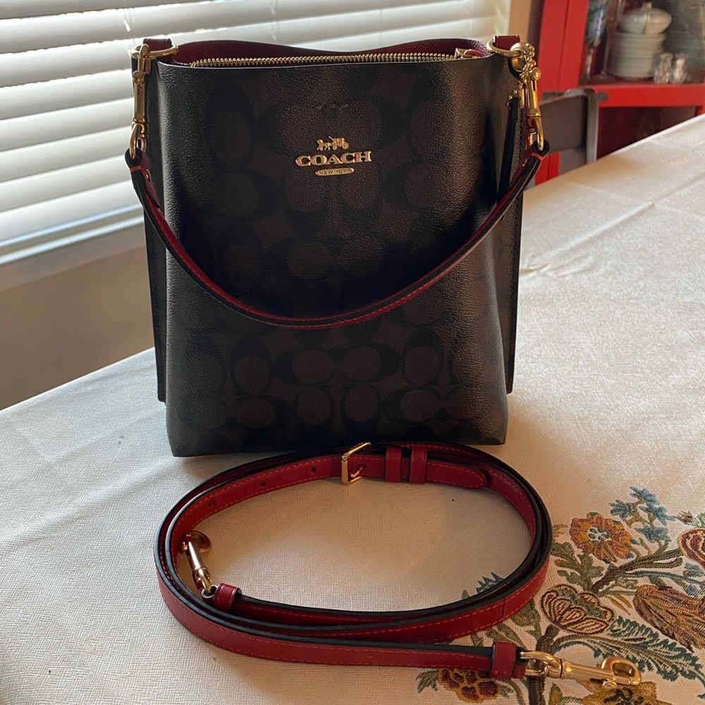 Coach Ca582 Mollie Bucket Bag 22 In Signature Canvas … - Gem